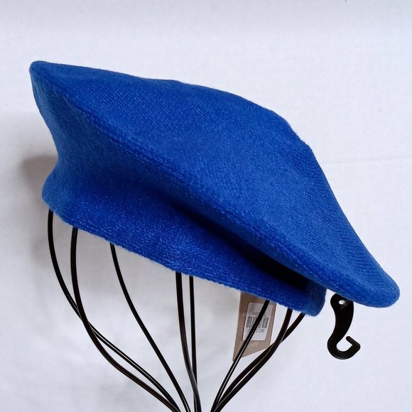 Accessories | Stretchy Solid Royal Blue Beret | Poshmark